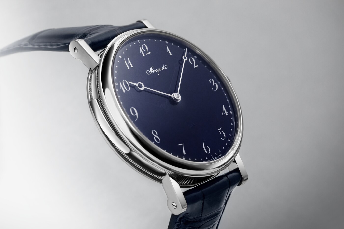 Montres Breguet | Classique Répétition Minutes 7637 | 7637BB/2Y/9ZU